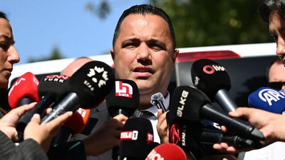 Avukat Rezan Epözdemir gözaltına alındı